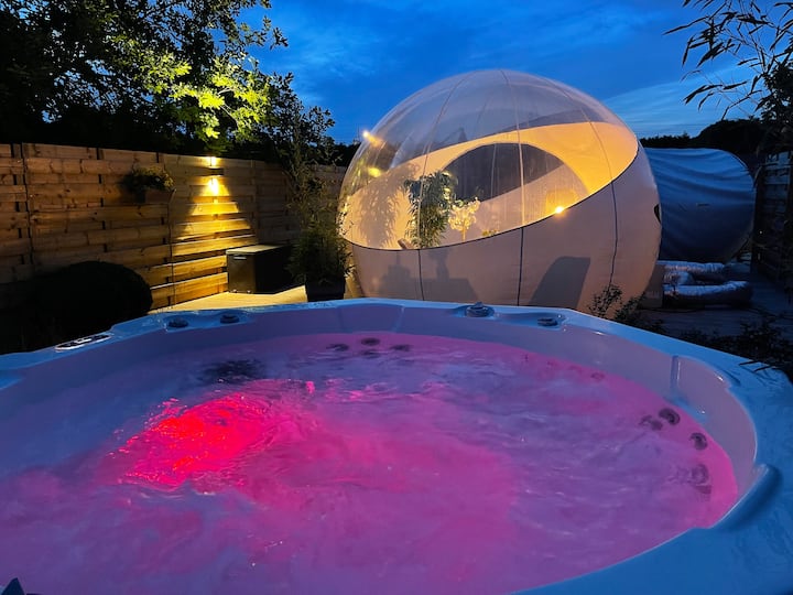 Bulle Avec Jacuzzi Et Sauna Privatif 2 à 4 Pers. - Tournai