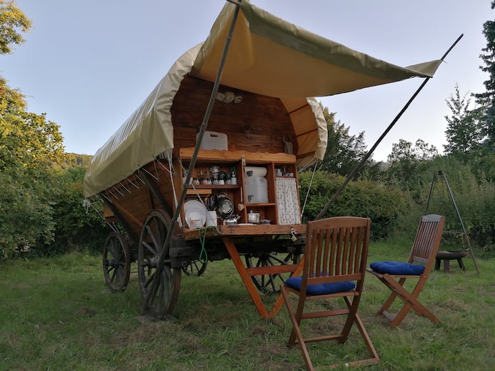 Romantischer Planwagen Mit Heubett - Biedenkopf