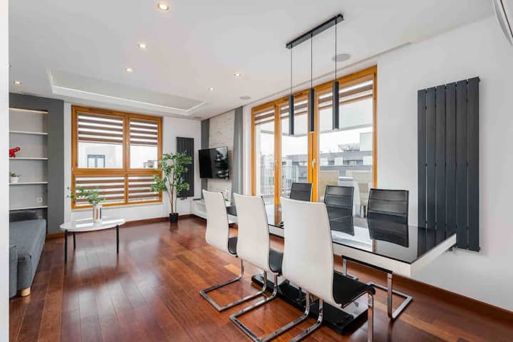 Superior Apartment With Terrace & Free Parking - Kraków