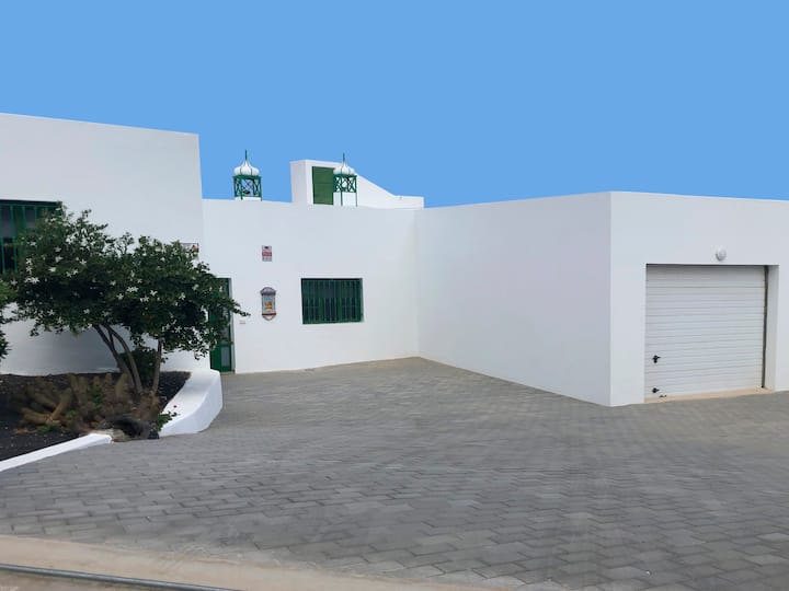 Los Abuelos - Puerto del Carmen