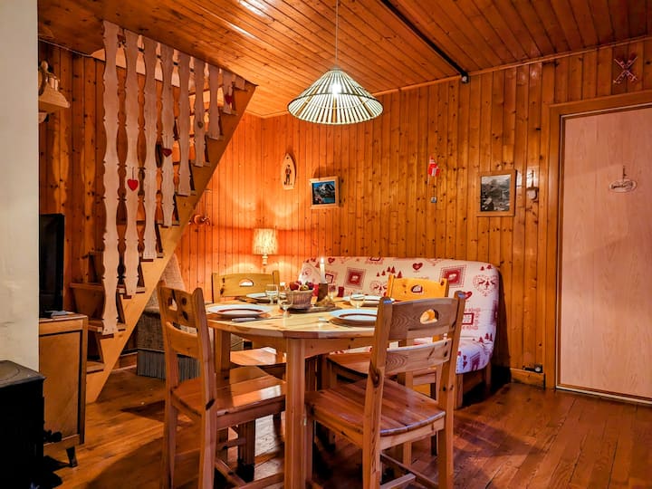 Cozy Chalet With Private Garage Parking - Saint-Jean-d'Aulps