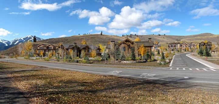 Diamondback At White Clouds Home - Sun Valley, ID