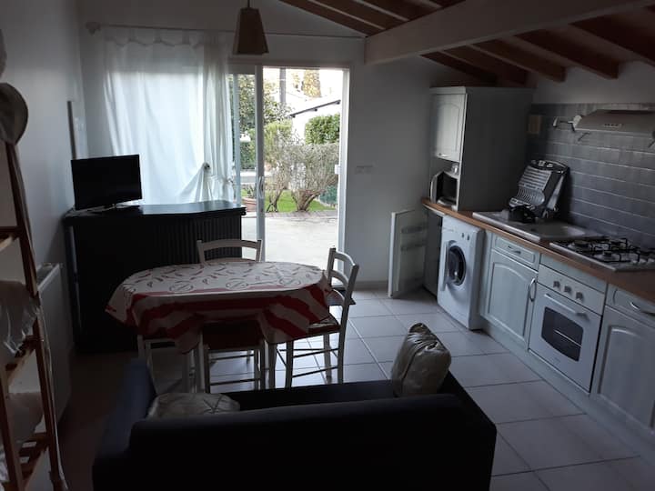 Studio Meuble Sur Cambo Les Bains - Ustaritz