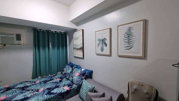 Happy Studio @ Grass Residences Near Sm North Edsa - Quezon City