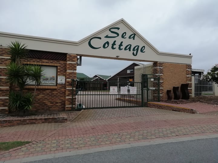 Beachfront Property - Mosselbaai