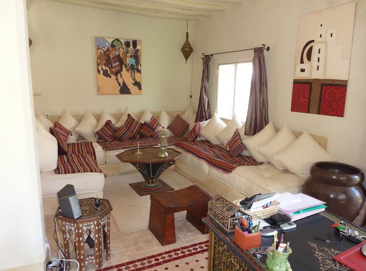 Grande Villa Riad - Cuisinière - Piscine Chauffée - Maroc