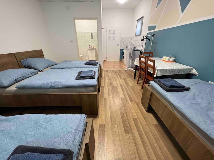 K71 Expo Apartment - Budapest Ferenc Liszt Airport (BUD)