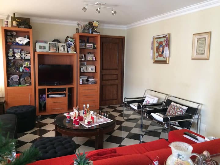 Quarto 2 Camas S Próximo Ao Shopping Curitiba - 古里提巴