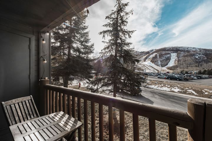 Prime Location: Steps To Park City Resort - Park City, UT