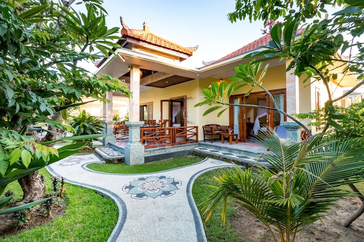 Amed Harmony Shyla Pool Villa - Seraya