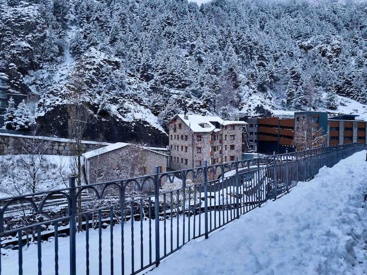 𓃚 Funny Mountain Escape | Next To A River | Ski - Andorra