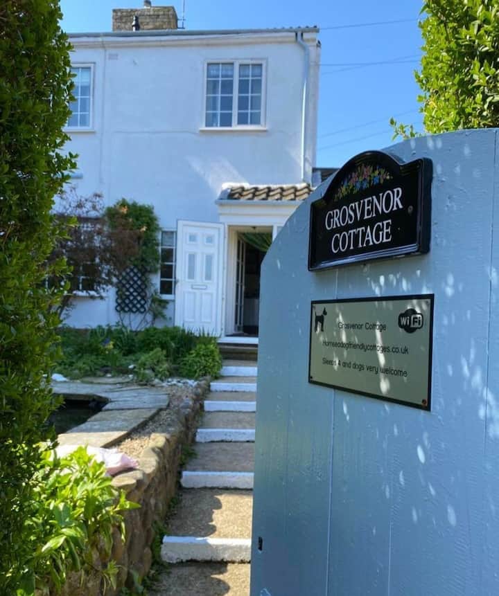 Grosvenor Cottage 2 Minutes To Beach Dog Friendly - ホーンシー
