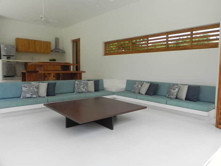 Casa Jones - Exclusive Luxury Villa - Anapoima