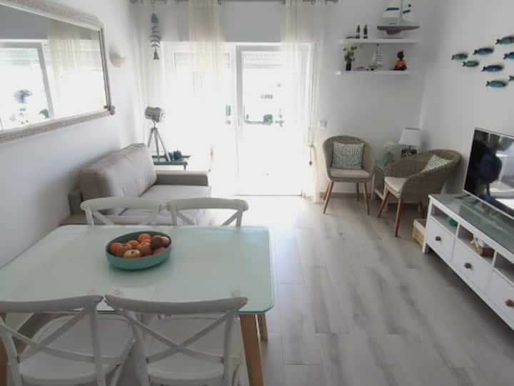 Sea View Apartment With Solarium. - Porches