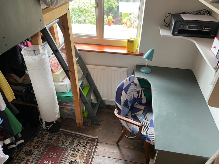 Cozy Bright Bedroom In Pretty Village Ingatestone - Brentwood