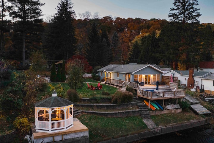 Waterfront Three Bedroom In Saugerties W/ Hot Tub - Saugerties, NY