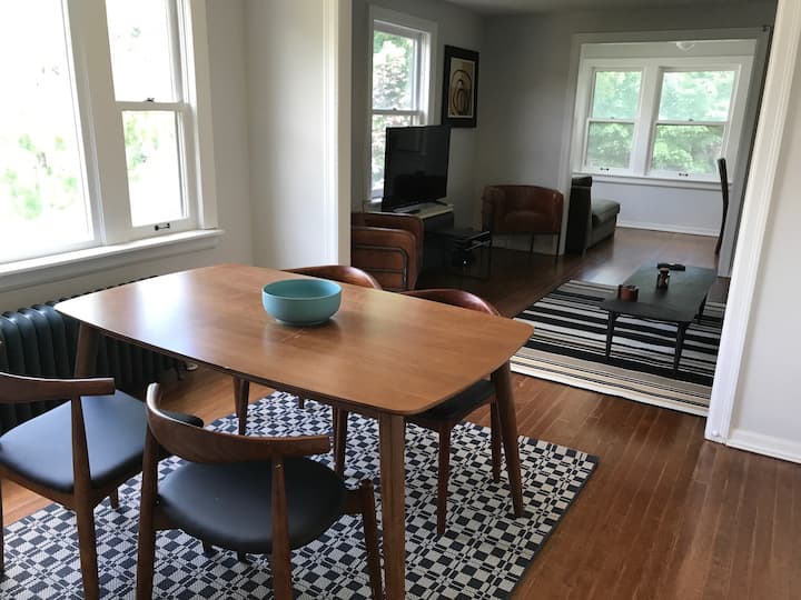 Seward - Sunny 2 Bedroom - 미니애폴리스