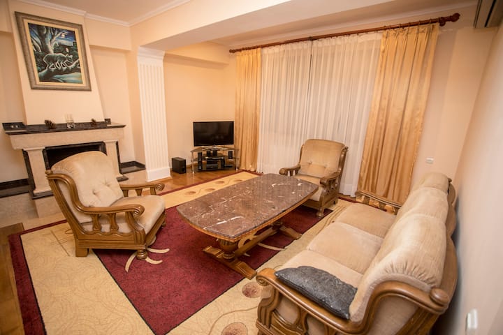 Amazing!  Luxurious Apartment In Batumi - Batumi