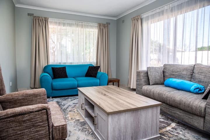 Borrowdale, Harare East Vacation Rentals & Homes - Harare East, Harare ...