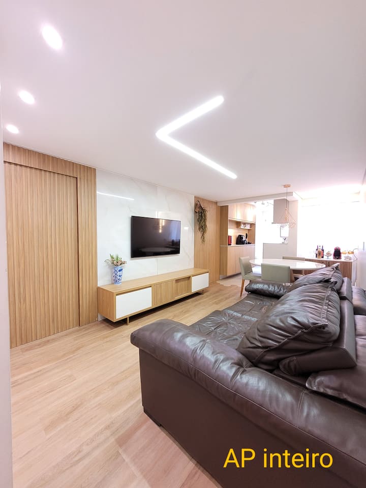 Ap A 10min Do Plano Piloto Em Frente Ao Metrô - Brasília–Presidente Juscelino Kubitschek Airport (BSB)