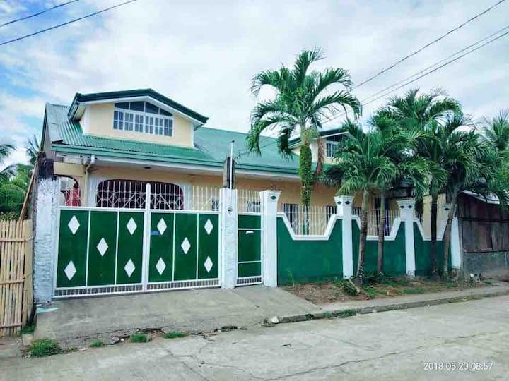 Ibañez Home Rental Roxas City Transient Sm 5mins - Roxas City