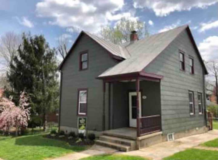 Adorable House! Walking Distance From Downtown. - Hermann, MO