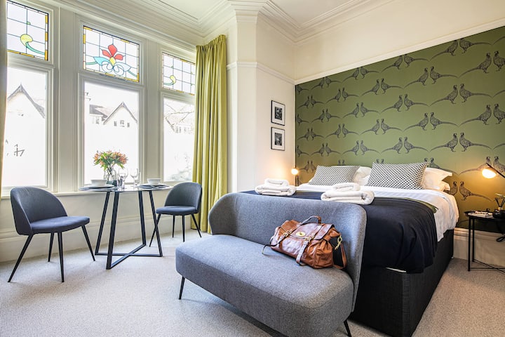 Swanky Apart Hotel Sleeps 21 - Perfect For Groups - Harrogate
