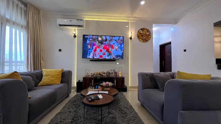 Redbronzes Luxury Apt.... Styled With Panache... - Nigeria