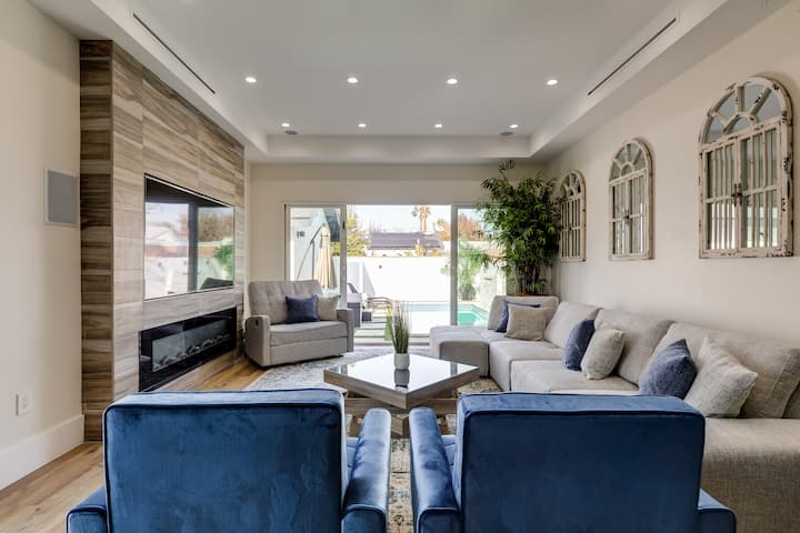 Luxury Villa Los Angeles 5 Bd & Pool - Los Angeles, CA