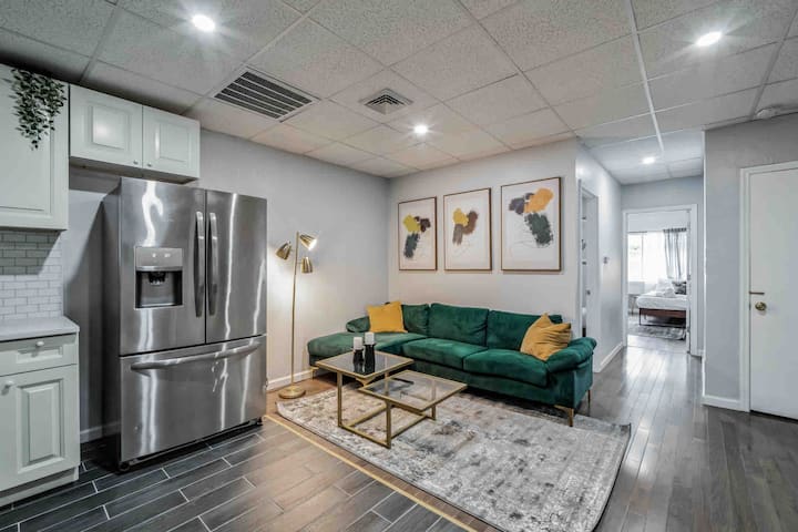 Brand New Modern 2br/heart Of Center City - Philadelphia, PA