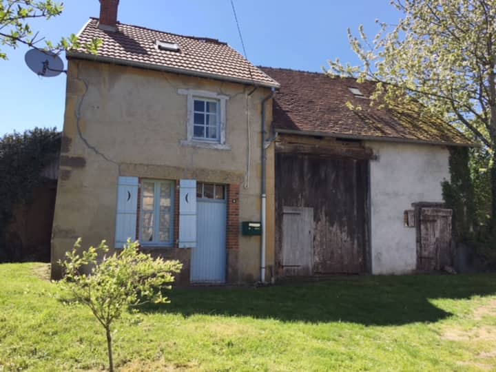 Charming Cottage For A Relaxed Country Holiday - Creuse