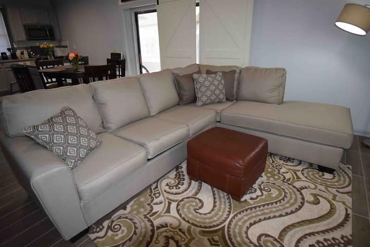 Modern Country Home At Serenity Place. - Greenwood, SC