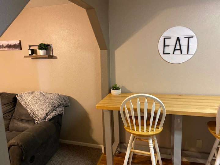 Cozy And Convenient 1 Bedroom - Casper, WY