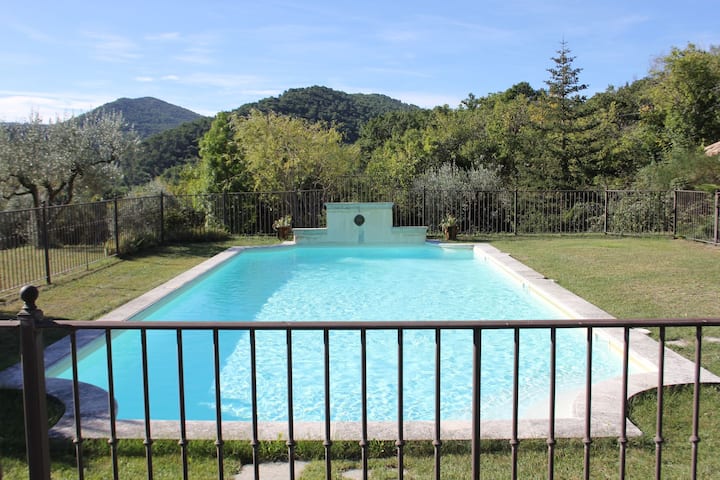Maison Près De Mont Ventoux Piscine - Vaison-la-Romaine