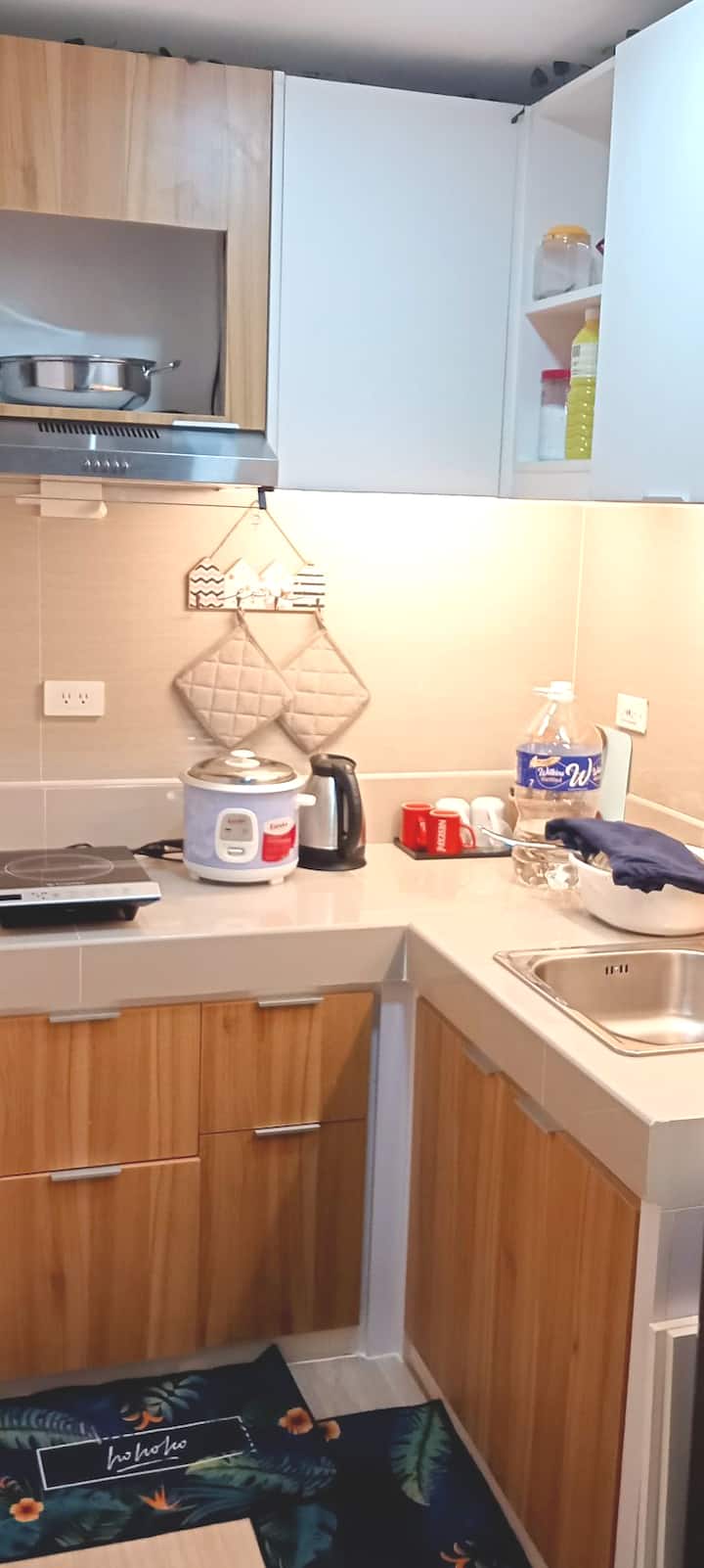 Serene Lily Suites 1 - Quezon City