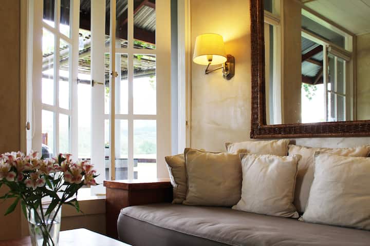 Samantha Room,  Mountain View, S/catering - Swellendam