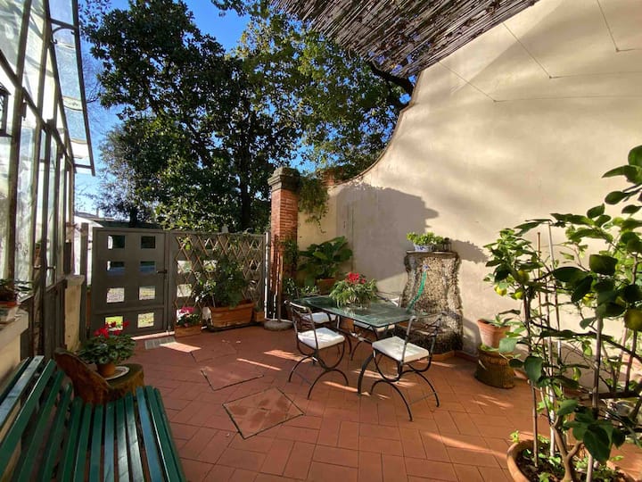 La Dependance Nel Giardino - Florenz