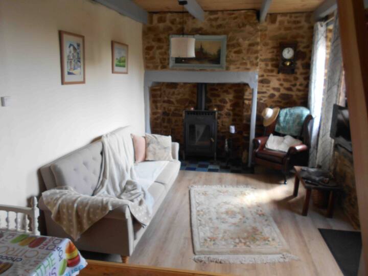 Charming One Bedroom Gite In The Heart Of Correze. - Corrèze