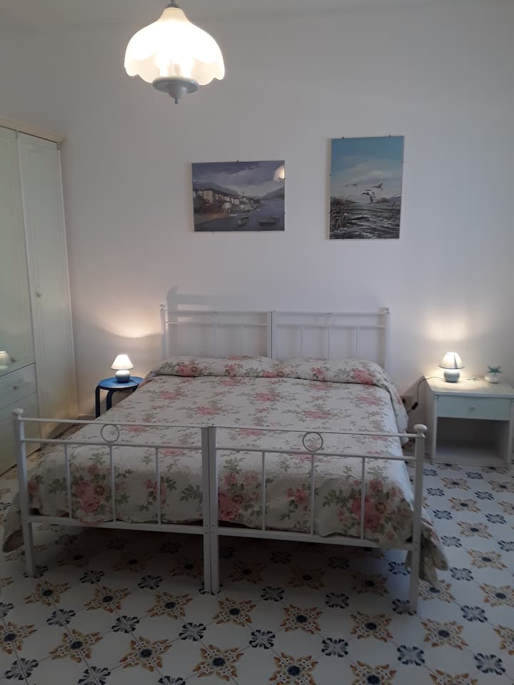 Room-breakfast Near Sorrento-pompei - Piano di Sorrento