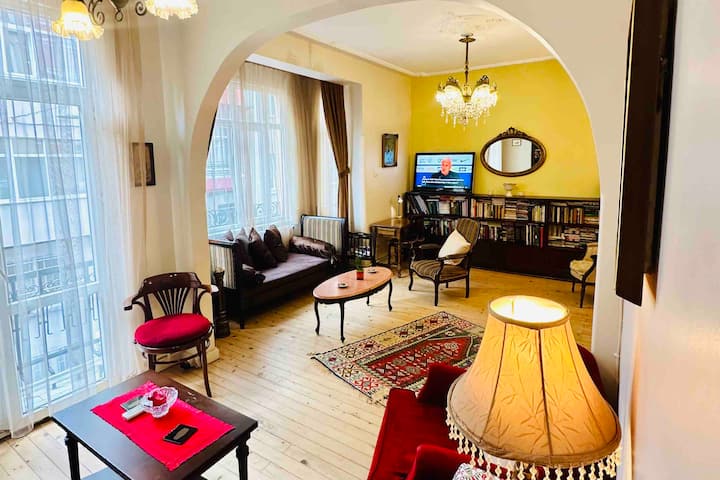 Belle Epoque Big Flat In Istanbul’s Best Location - Cihangir