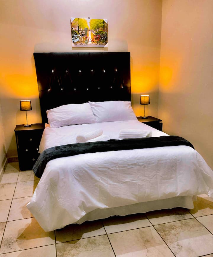 Retsogile Guest House - Rustenburg