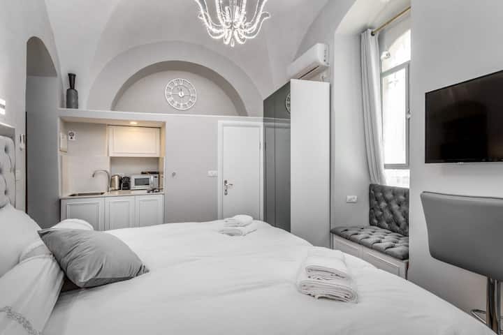 Mamilla, Charmant Appartement-boutique D'une Pièce - Jérusalem