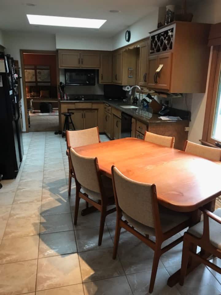 Republican Nat Conv Home For Rental - Brookfield, WI