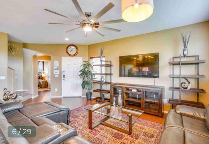 The Little Palace - Oro Valley, AZ