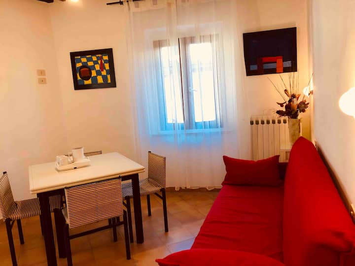 Apartment In The Medieval City - San Gimignano