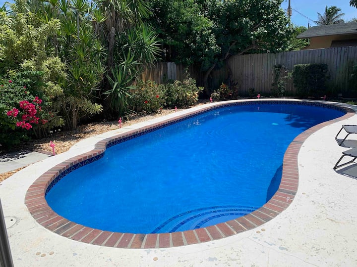 Family Home W/pool Under A Mile To Beach/golf - Plantation, FL