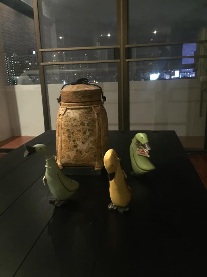 Cozy 1br  Free Wifi. Close To Bts Ratchayotin - Bangkok