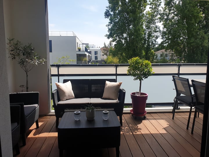 Grand Appartement Avec Terrasse - Mérignac