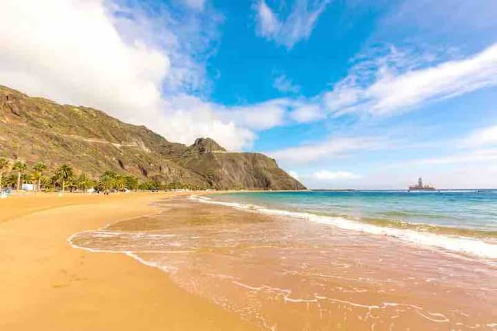 Lost Paradise - Santa Cruz de Tenerife