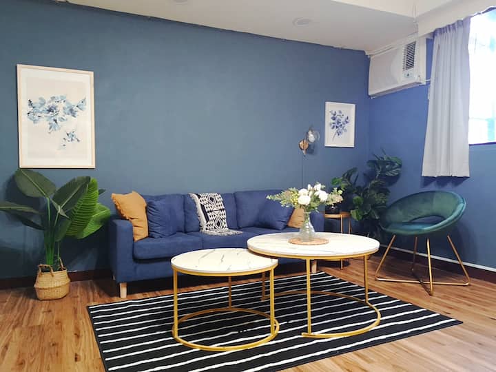 《女性專屬》電梯套房_有自己的專用衛浴_永康商圈東門捷運3分鐘-無限制流量的網路/廚房可煮食+大窗戶 - Taipei